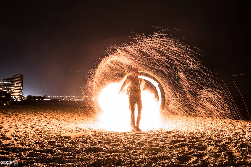 Spectacle de feu de rue - Arteflammes - Compagnie d'artistes
